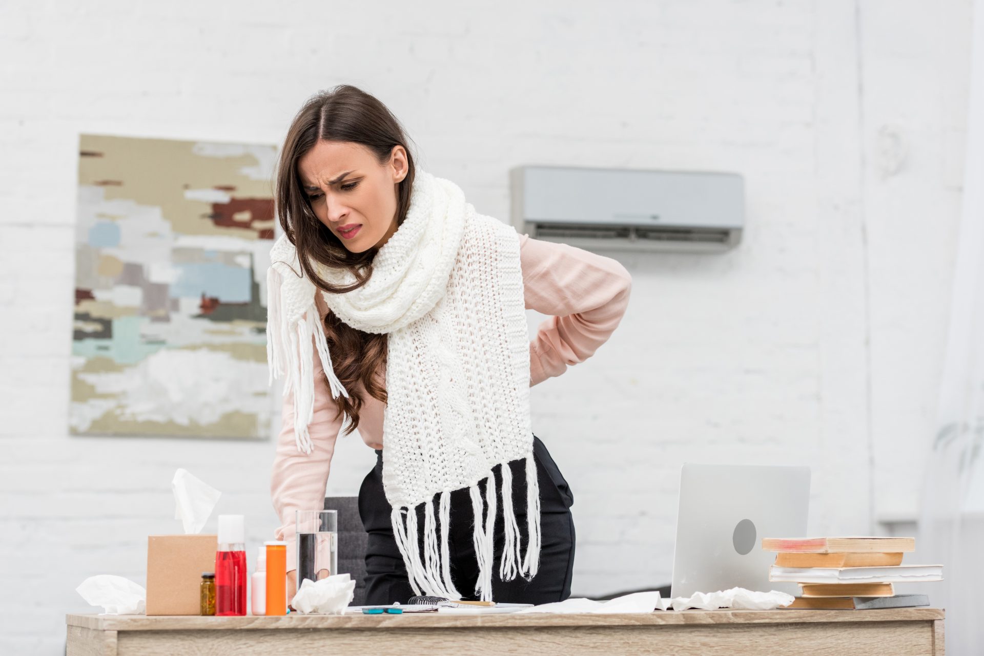 How to Manage Sciatica Pain During the Colder Months